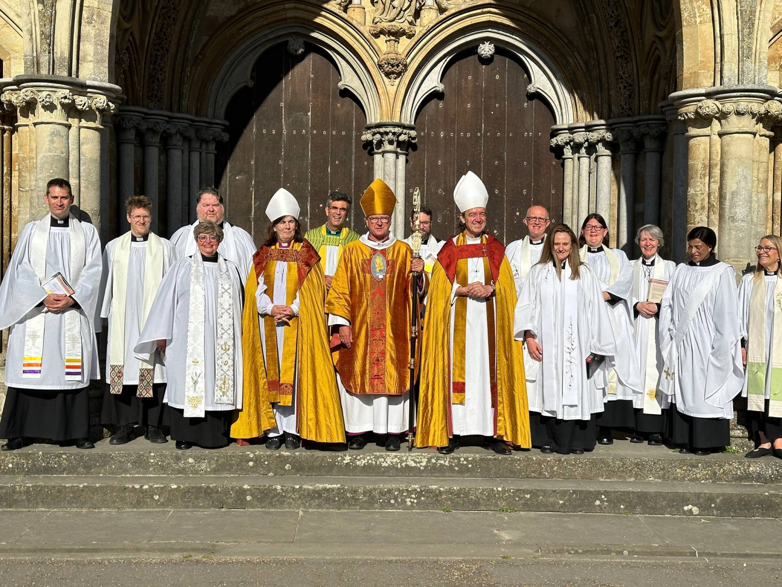 Congratulations to new deacons and priests - Sarum College